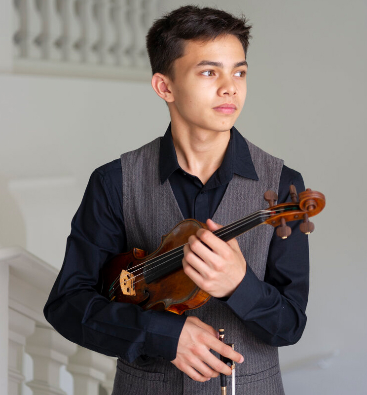 Junger Geiger aus Altendorf nimmt an internationalem Wettbewerb teil ...