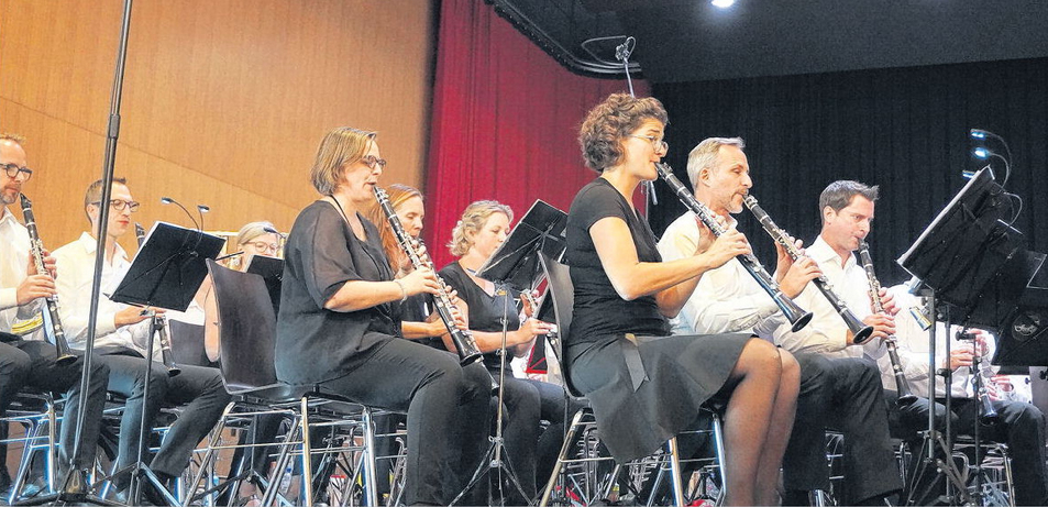 Grossartiges Konzert mit über hundert Musizierenden - Schindellegi ...