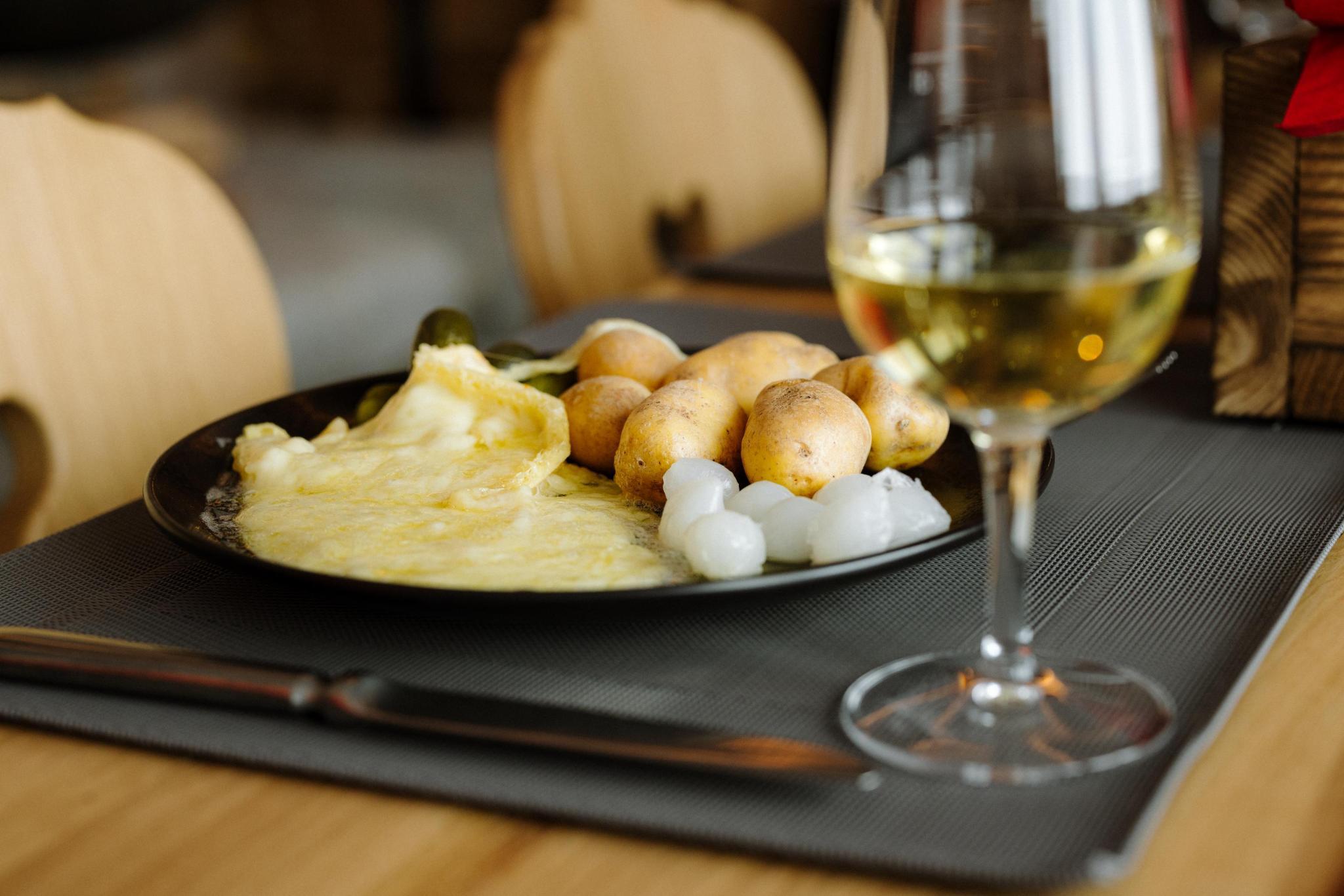 Valentine’s Romance with Raclette Delight - Adelboden - Guidle