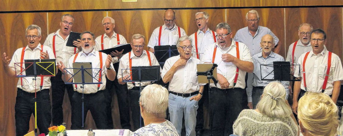 Seniorenband und Zwölferchörli begeistern mit Schmiss und Schalk ...