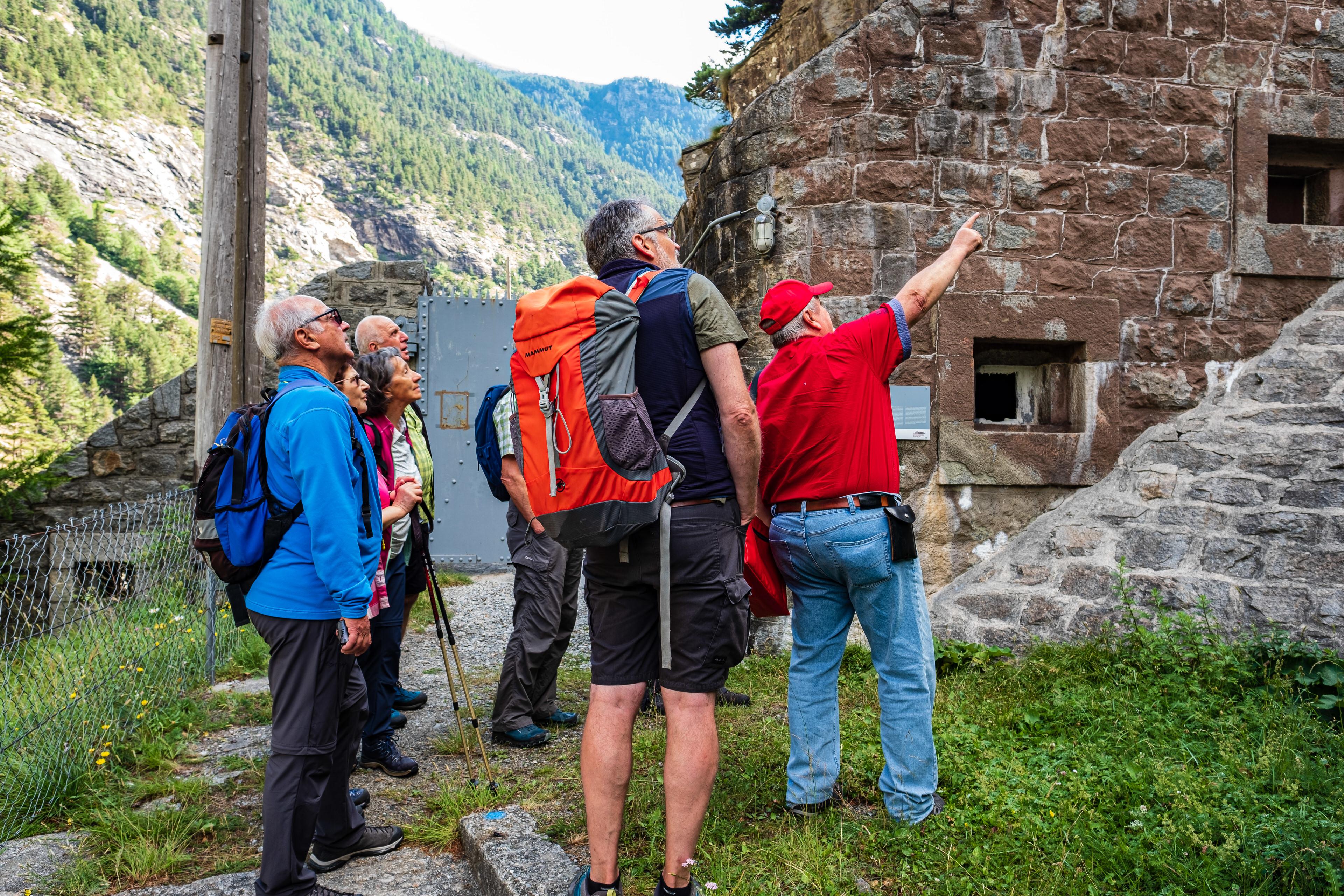 Offizielle Führungen Fort Gondo - Gondo - Guidle