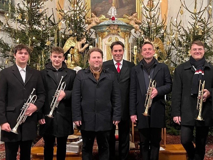 Novoroční koncert Martino & Imperial Fanfares - Česká republika ...