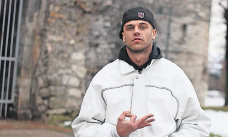 Alpa Gun ist auf CD von Brunner Rapper vertreten - Brunnen - SchwyzKultur