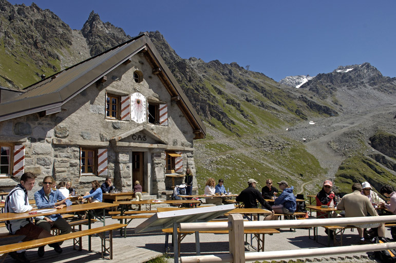Cabane Mont-Fort | Schweiz Tourismus